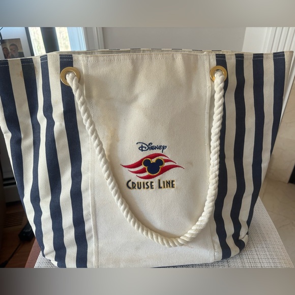 Disney | Bags | Disney Cruise Line Tote | Poshmark